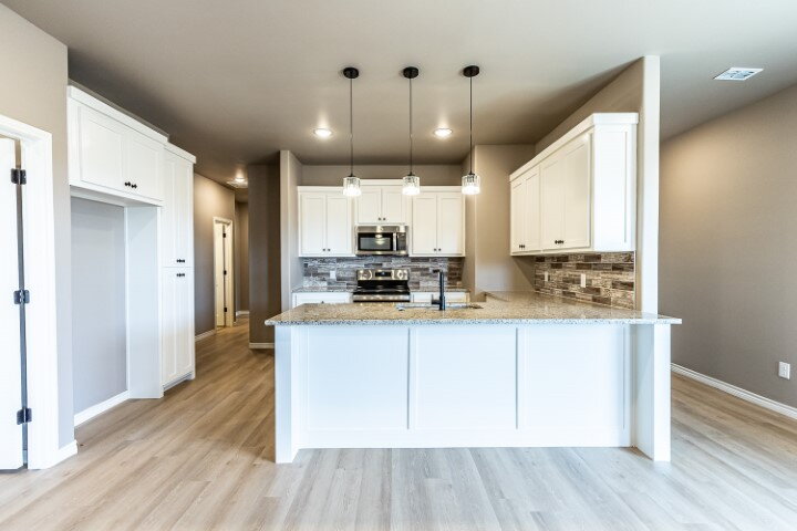 1607 A N Avenue O - A Shallowater, TX 79363 | Location Rentals