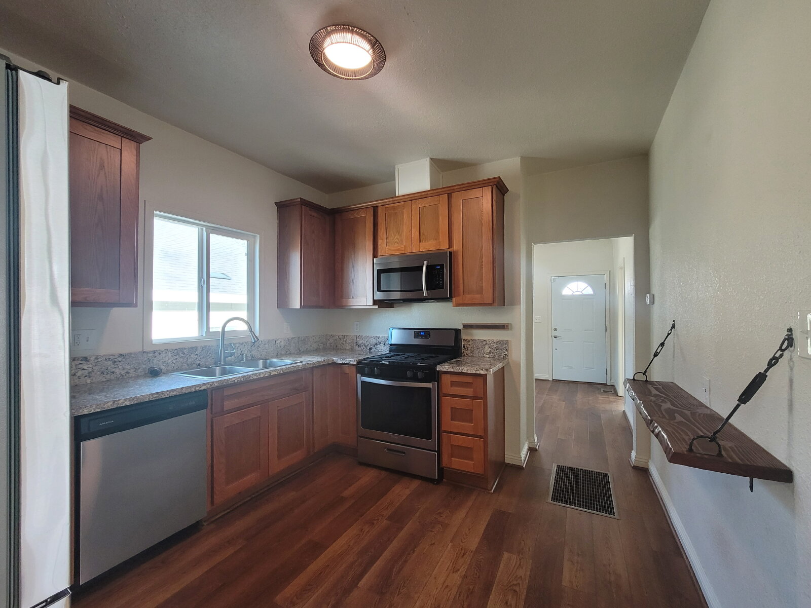 3102 40th Street Sacramento, CA 95817 | PMI - American River 2023